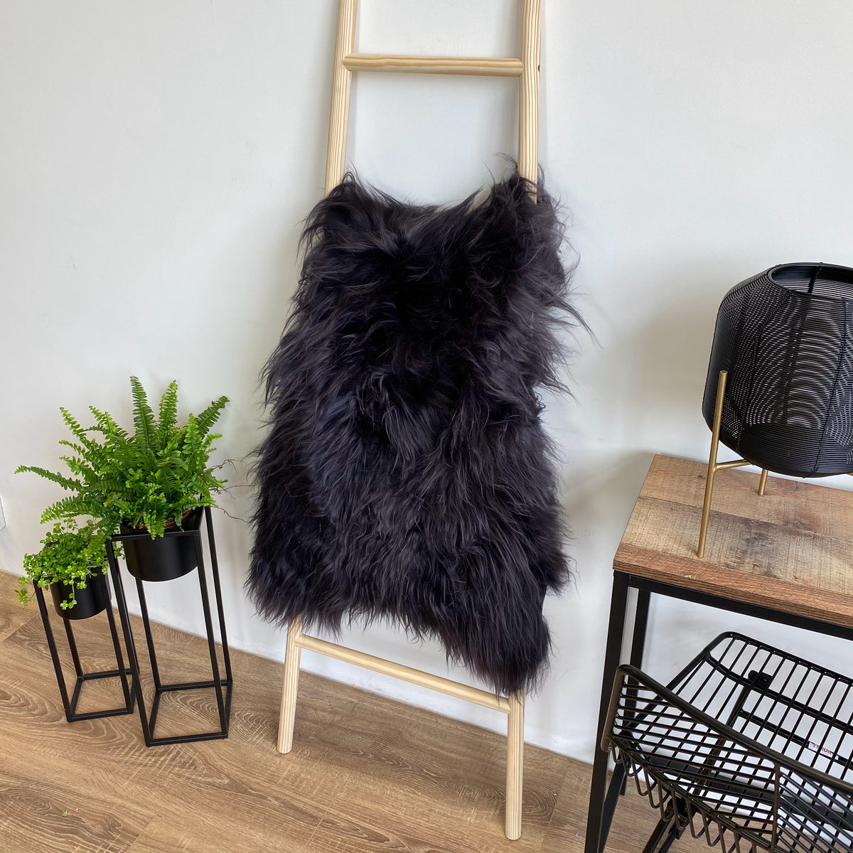 5 Ways to add Luxe to Your Living Room – Arthur Cameron