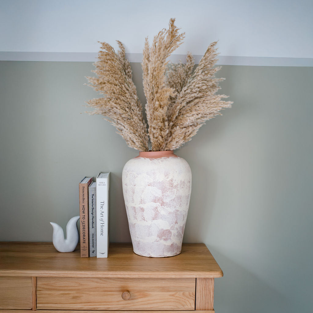 Newlands Distressed Terracotta Vase – Arthur Cameron