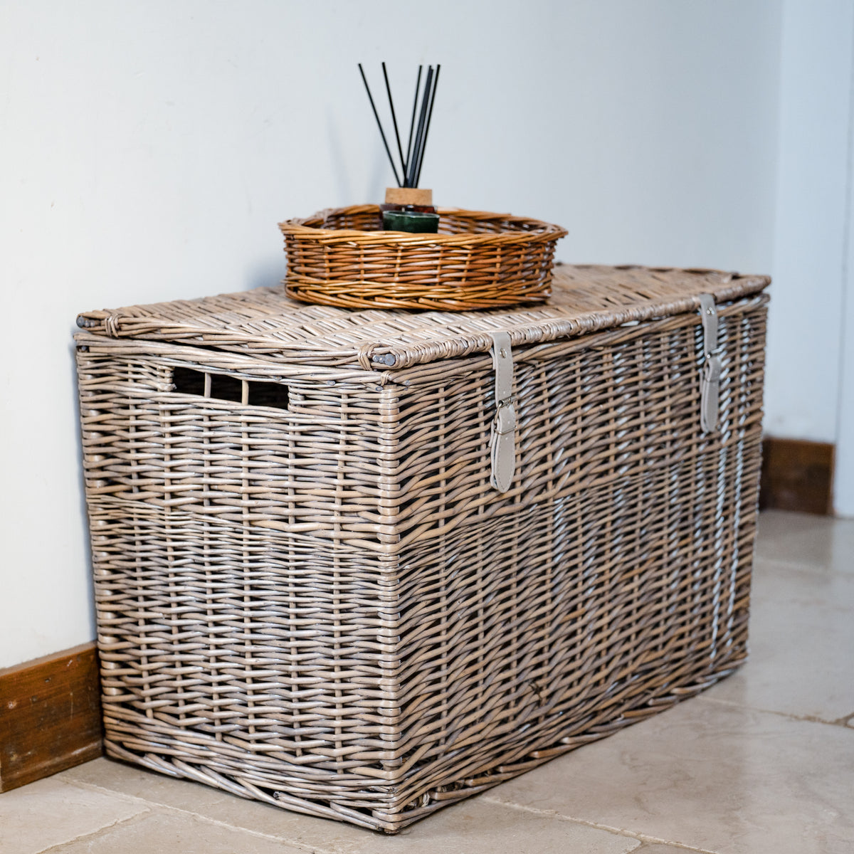 Antique Wash Lightweight Wicker Storage Trunk – Arthur Cameron