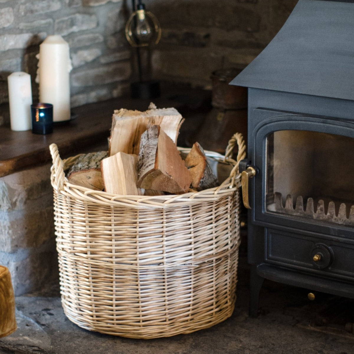 Natural Wicker Circular Log Basket with Lining – Arthur Cameron