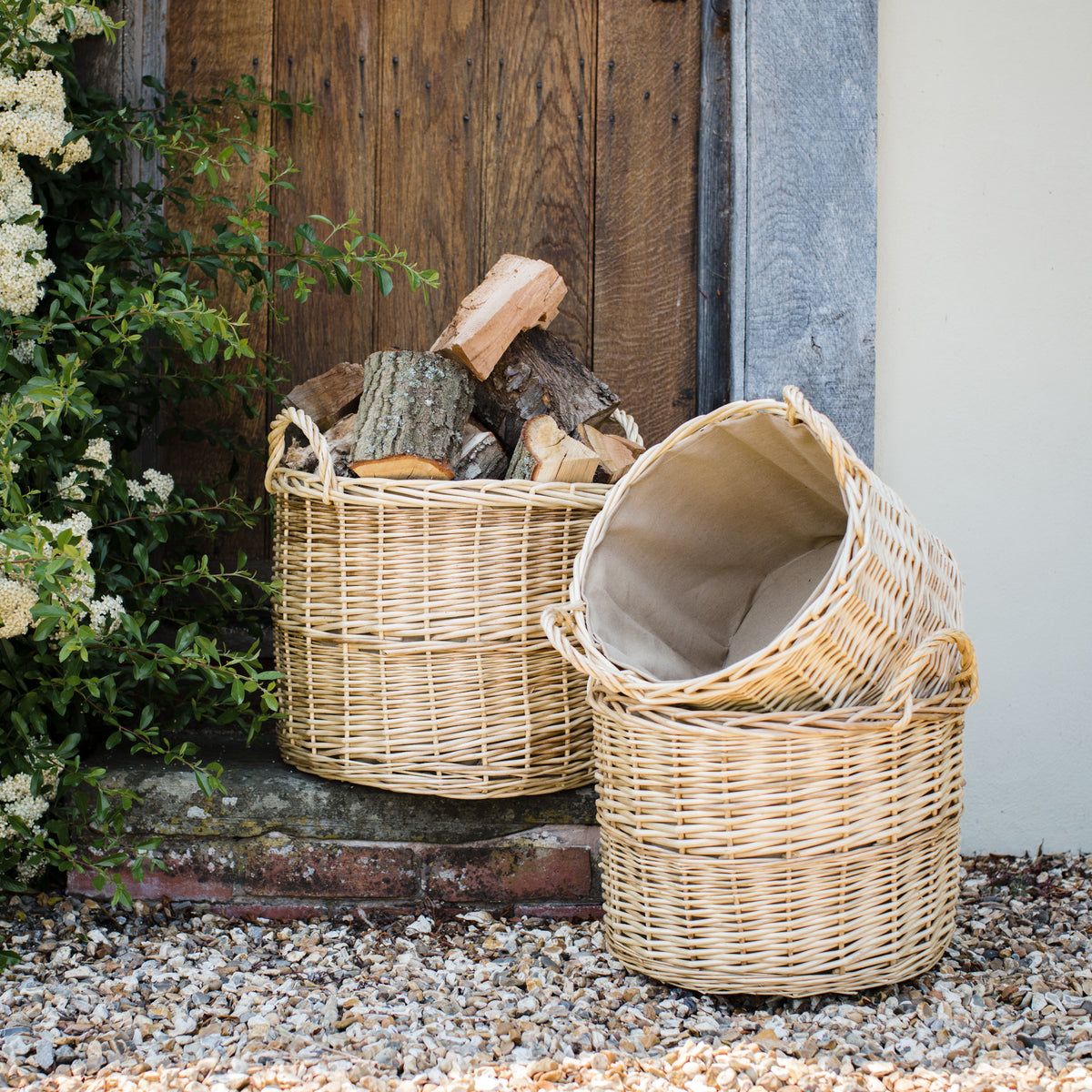 Natural Wicker Circular Log Basket with Lining – Arthur Cameron