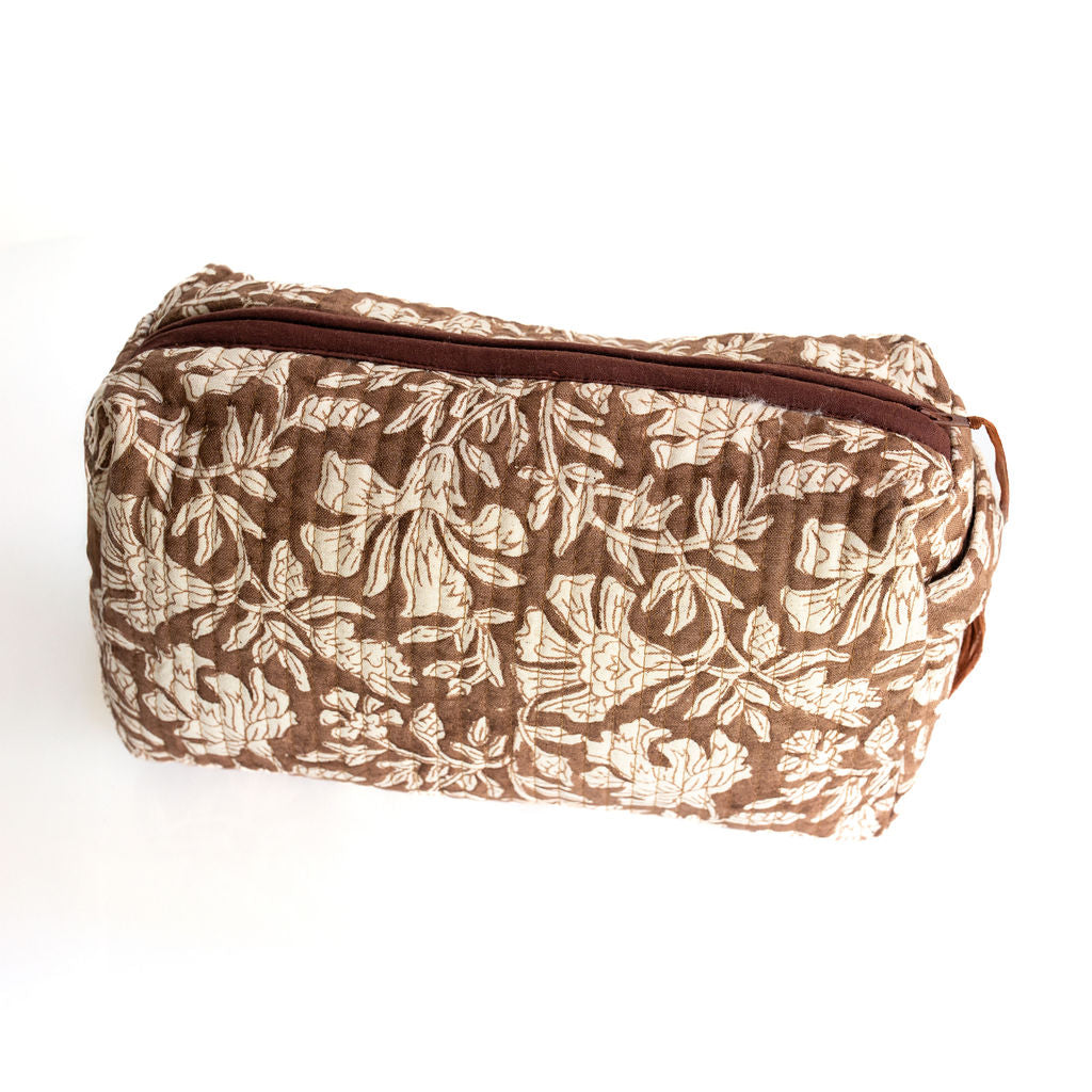 Puawai Quilted Pouch – Arthur Cameron