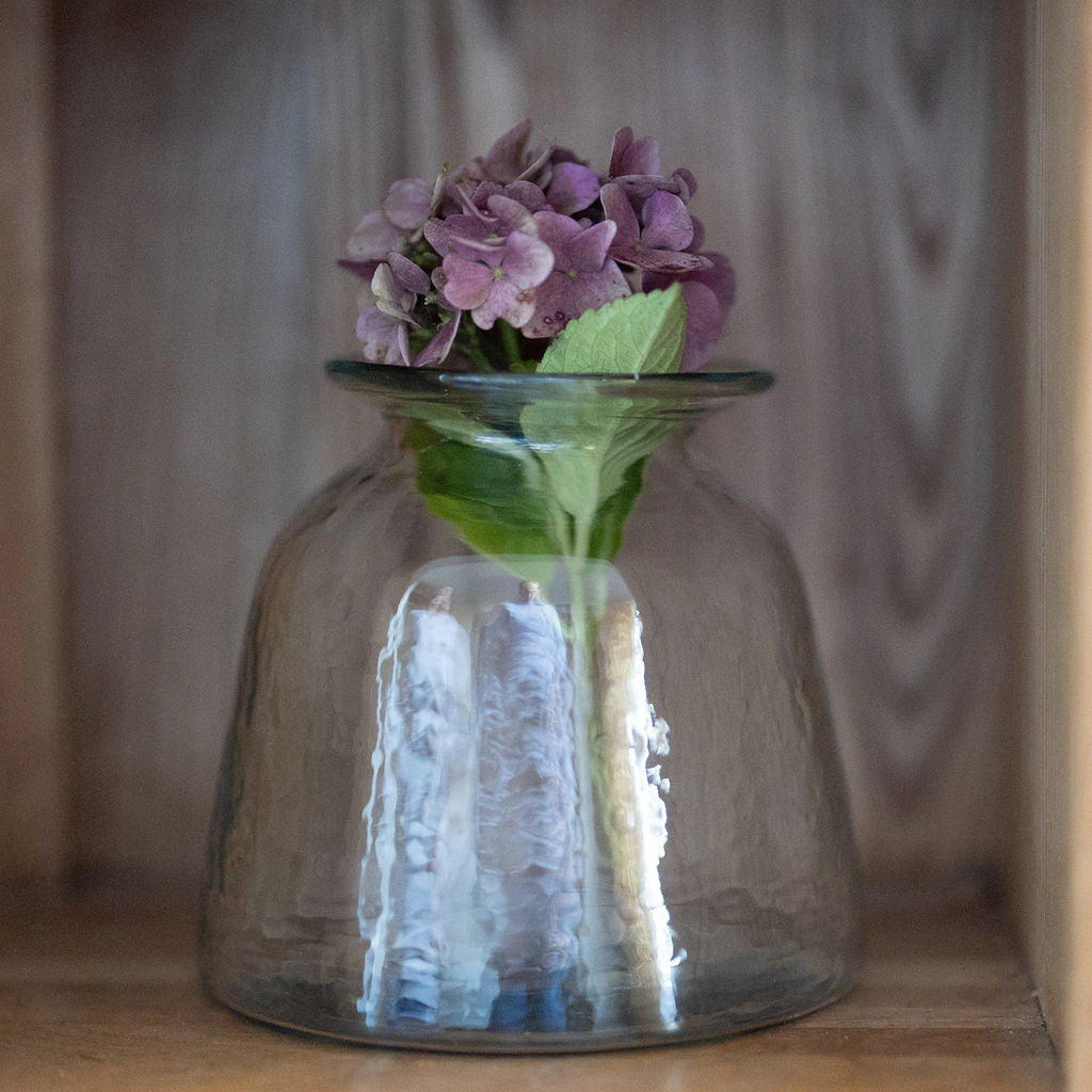 Maddie, Glass Vase – Arthur Cameron