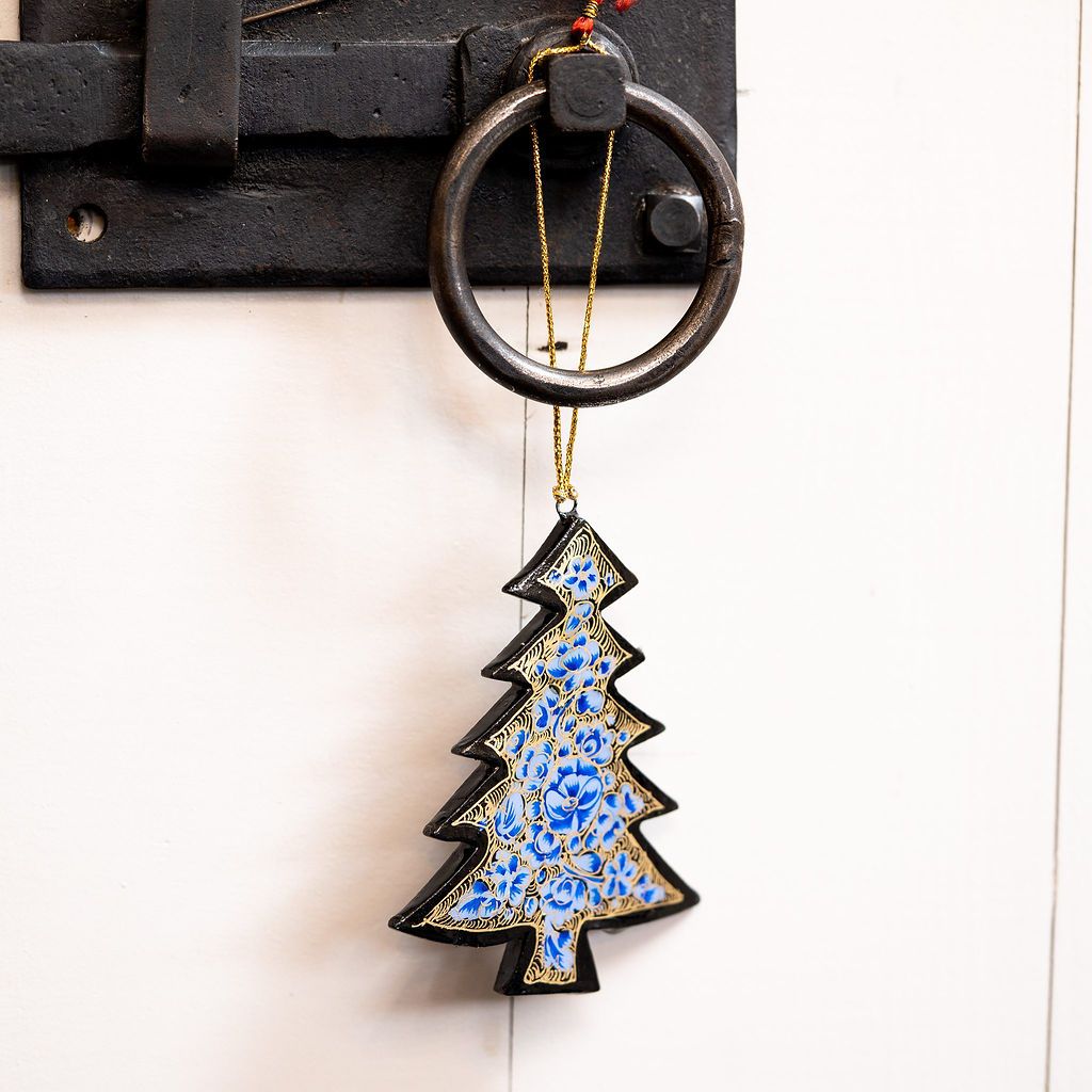 Indian 8 Floral Hanging Christmas Tree – Arthur Cameron